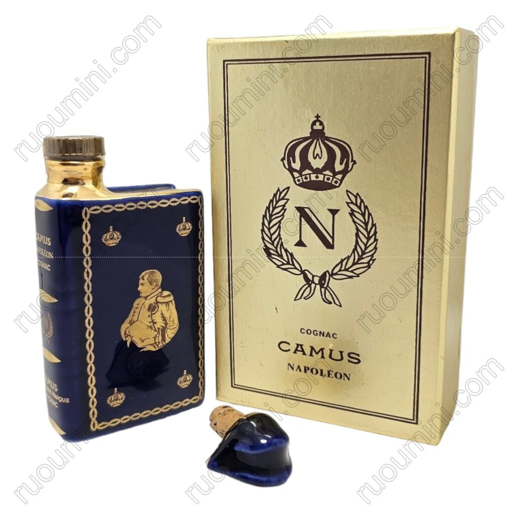 CO-CA-063 Extremely rare Camus book blue - Napoleon bust images - Rượu Mini